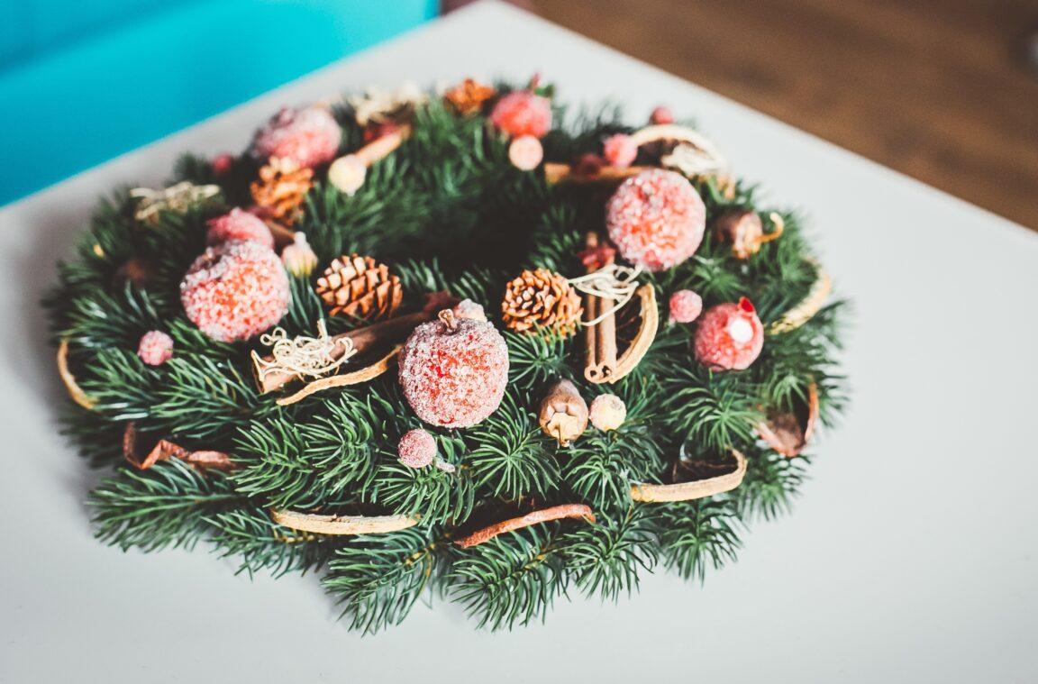 Stroiki świąteczne na Boże Narodzenie – gotowe i DIY | Garneczki.pl - blog