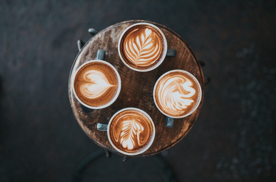 Jak zrobić wzory na kawie? | Garneczki.pl - blog